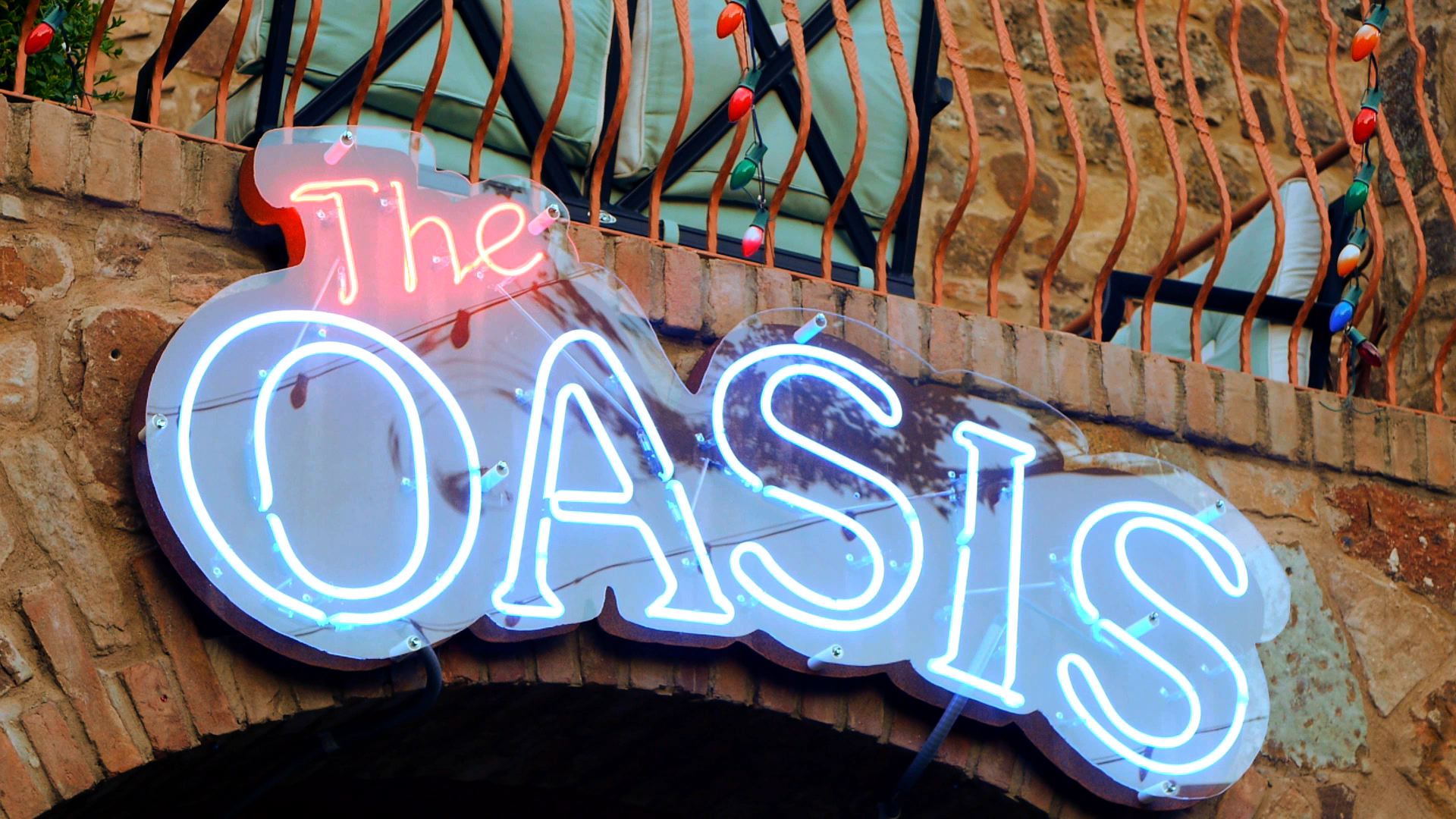 Beau Theriot's Oasis: Creating Austin's iconic lakeside retreat ...